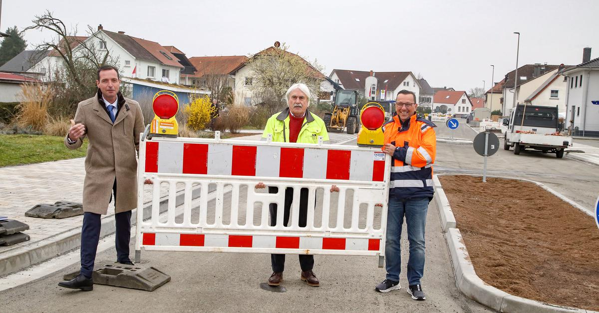 Biebesheimer Ortsdurchfahrt ist nach zwei Jahren wieder frei Biebesheimer Ortsdurchfahrt ist nach zwei Jahren wieder frei
